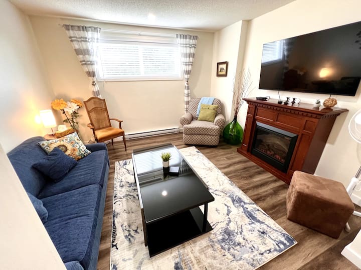 Charming 1 Br In North Nanaimo W/ Free Parking - Nanaimo