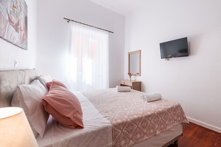 Filarmonikis Deluxe Apartment - Corfu