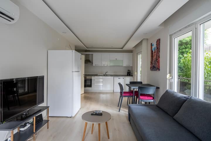 1+1 Suite Flat Pool-wifi-kitchen - Antalya