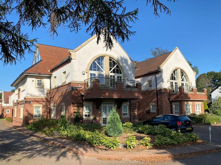 Penthouse Luxury Apartment - Doncaster