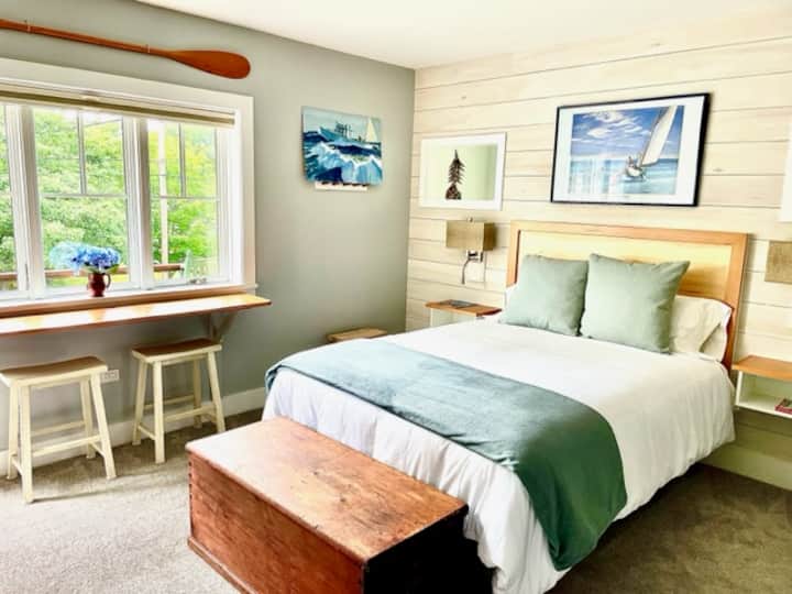 The Snug - Camden, ME