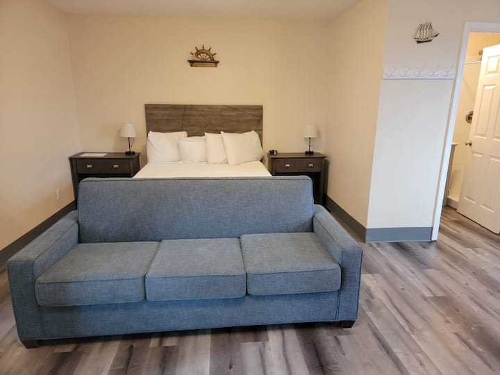 Double Queen Family Suite - Long Beach, WA