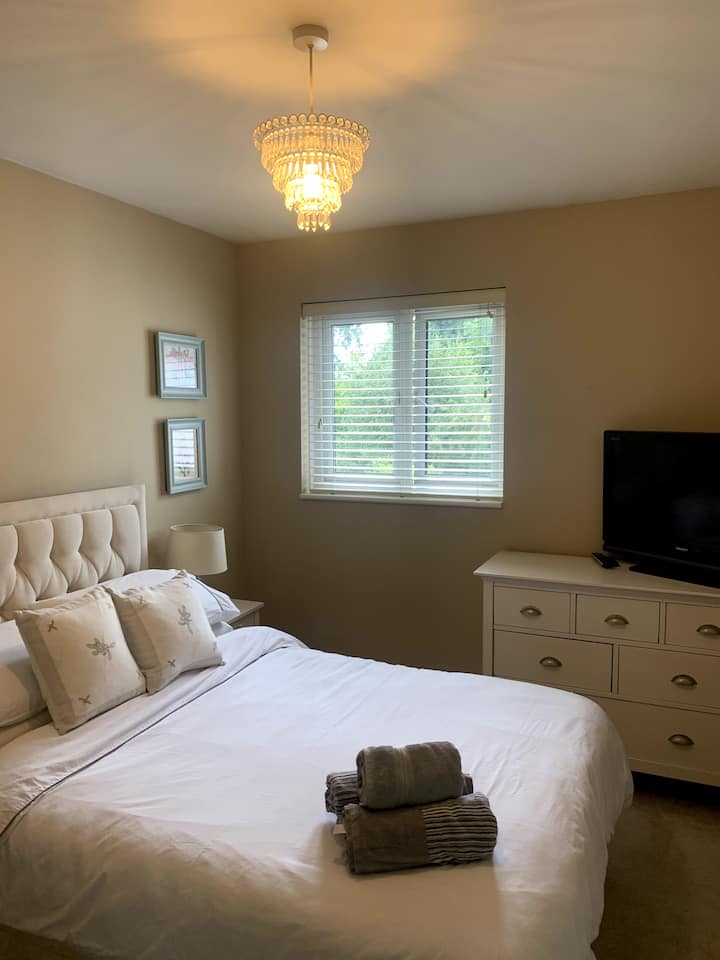 Gorgeous Bedroom In Oxford - Oxford