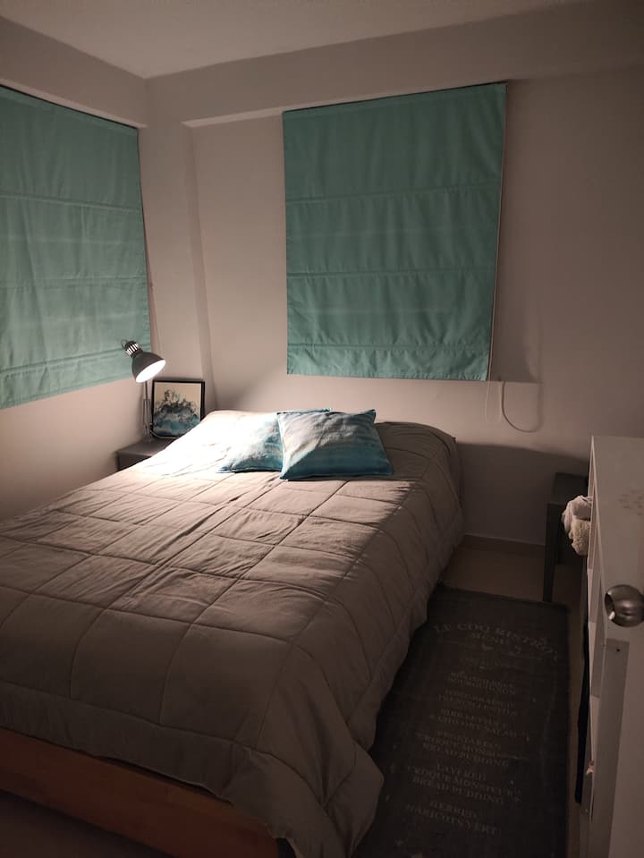 Guests Bedroom Pui O- Double Bed + Bath - Hong Kong