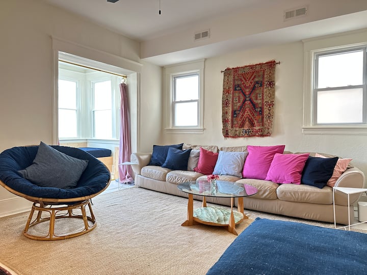 The Pink Door Atlantic City - Atlantic City