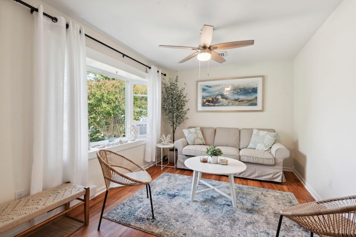 Magnolia Beach Cottage - Cape May, NJ