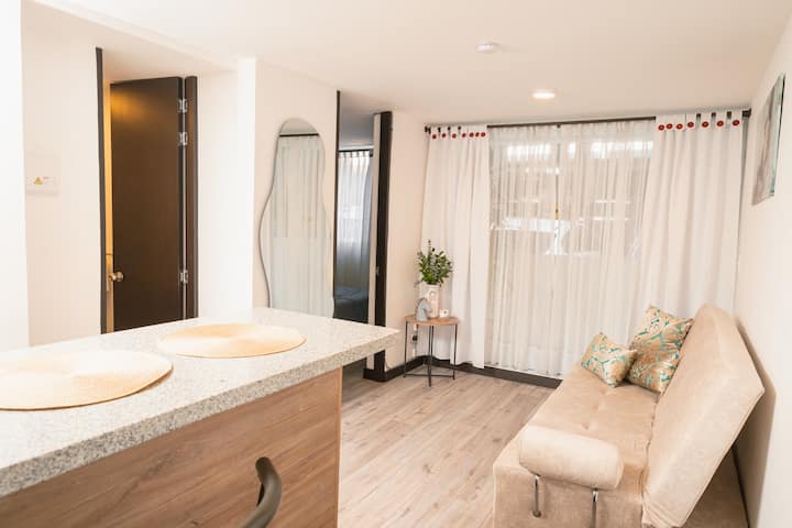 Piscina, Juegos Infantiles, Canchas Múltiples. - Manizales