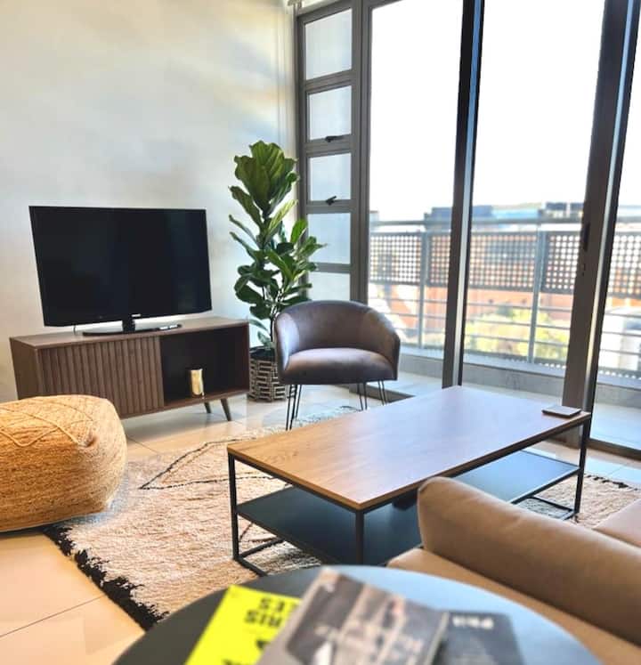 1008 The Median, Rosebank - Johannesburg