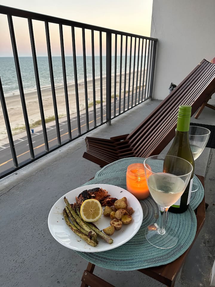 Beach Front Condo - Babes Beach - Galveston, TX