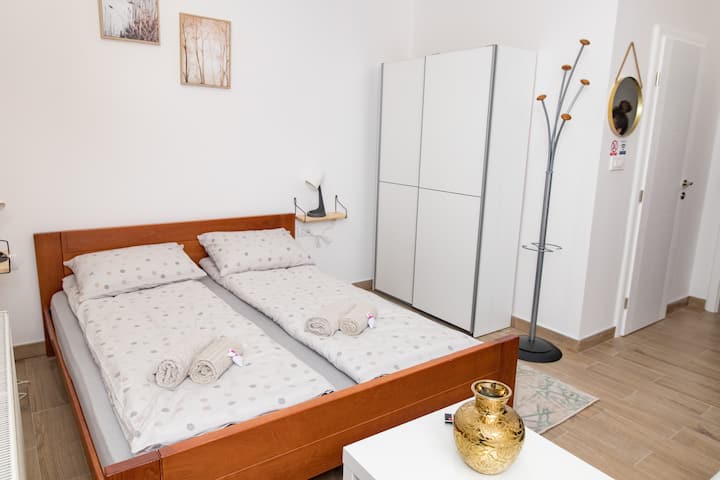 Stylish Charming Apartment • Heart Of The City • - Sarajevo