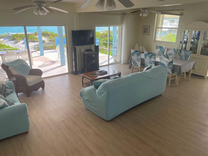 Home On Tropic Of Cancer Beach - The Bahamas