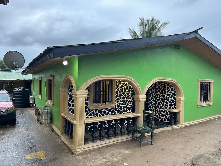 Lloyd Family Guest House - Liberia