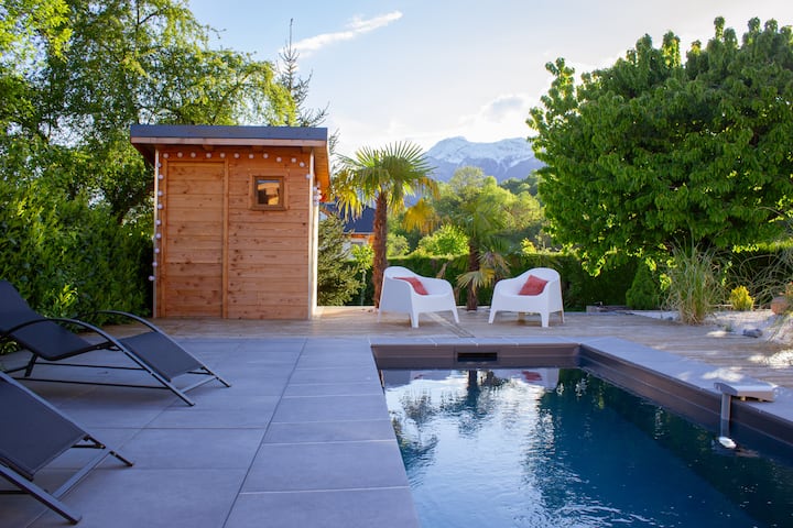 L’oasis De Détente - Sauna Jacuzzi Piscine - Albertville