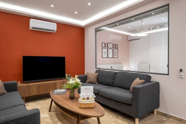 Urban Elegance, 3-bedroom Flat In Heart Of Chania - Chania