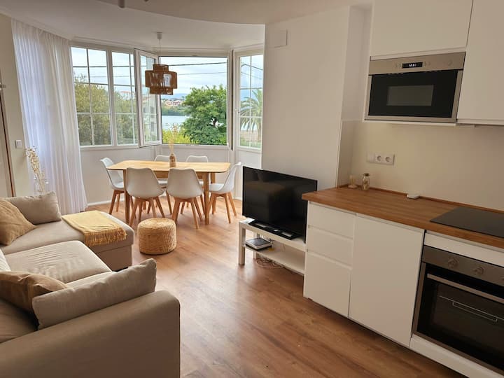 El Faro De La Barquera - San Vicente de la Barquera