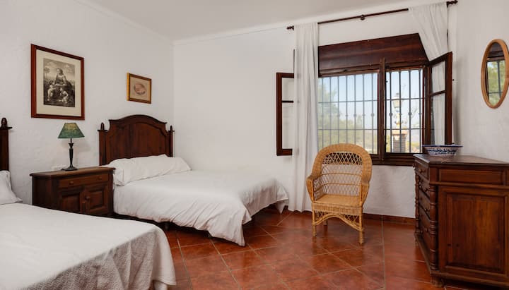 Finca Los Almendrales - Spain