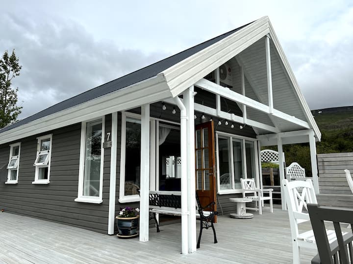 Beautiful Cabin In The Woods - Iceland