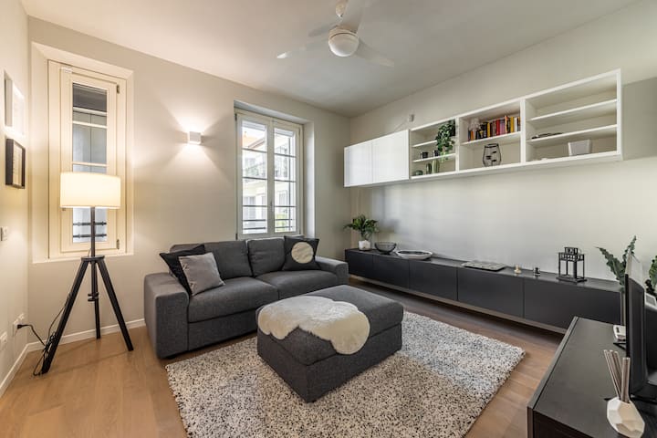 [Exclusive Stay In Milan] + Free Private Parking - Milan