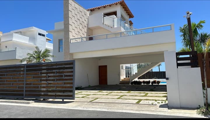 Tropical Villa Vizcaya – 5 Min Walk To Beach! - La Romana
