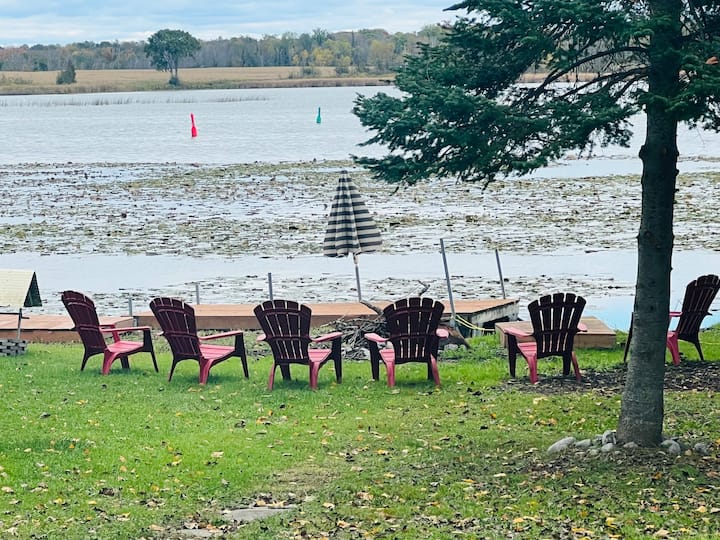 Lake Scugog Waterfront Home 1.5hrs From Toronto - Lindsay