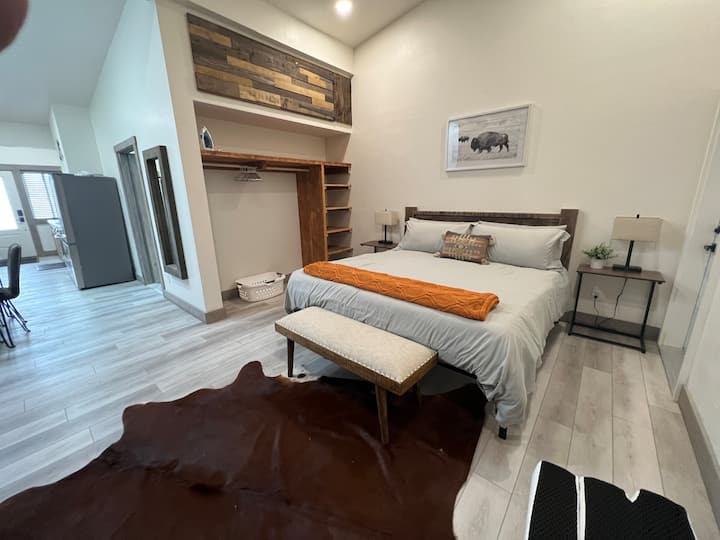 The Gallatin In Paradise Valley - New! - Emigrant, MT