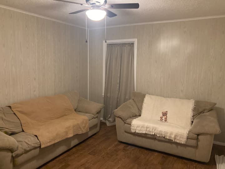 Family Home Central Air & Heat. - 뷰퍼트