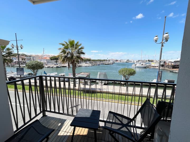 Charmant Logement Vue Magnifique Sur Port De Pêche - Aigues-Mortes