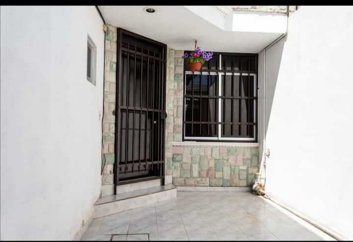 Casa A 5 Minutos Del Centro - Pachuca