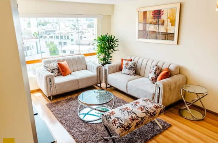 Lindo Y Amplio Departamento En Miraflores. - Peru