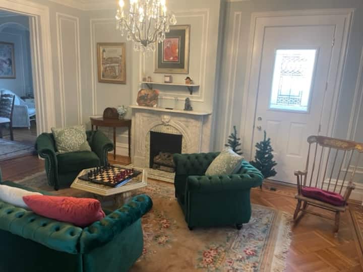 Charming Private Room In Peekskill - Bear Mountain, NY