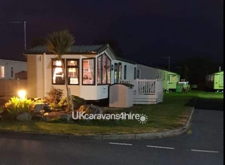 Chris And Marks Second Home - Prestatyn
