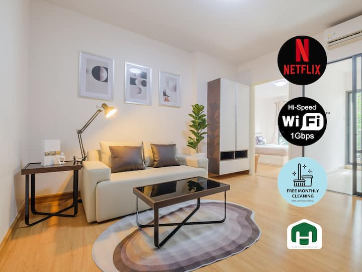 Peaceful 1bd / 400m To Bts / 1gbps Wi-fi @Bearing - Bangkok
