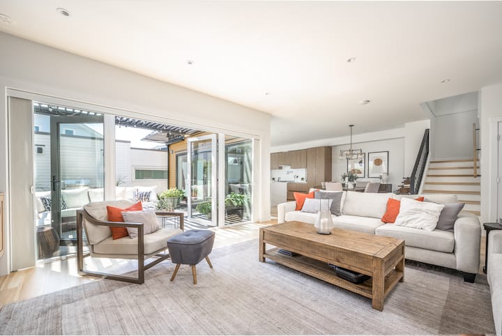 Luxury Tsawwassen Home - Tsawwassen