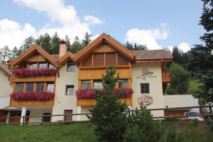 "La Rösa", New, Small, And Functional - Alta Badia