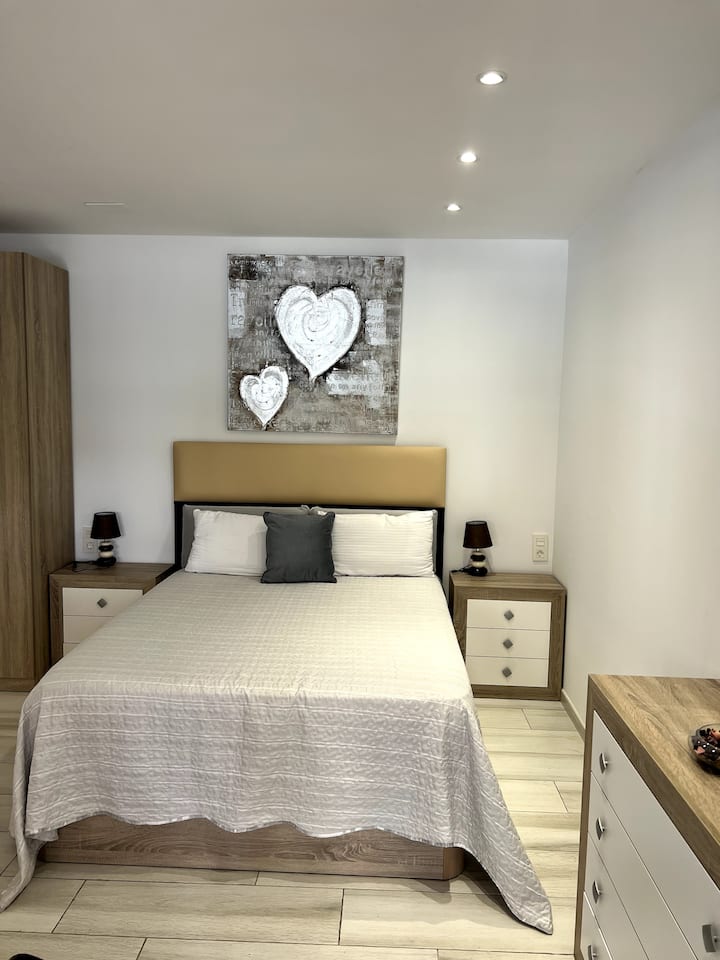 Luxury Studio, 450m To Beach - Vélez-Málaga