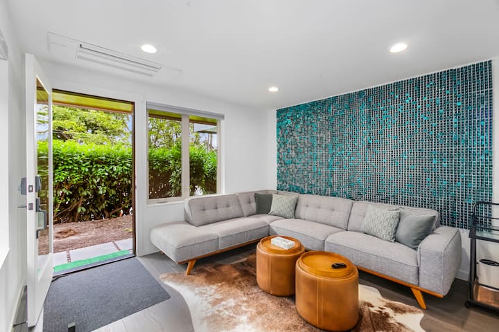 Autumn Leaves In Jefferson Park - Seattle, WA