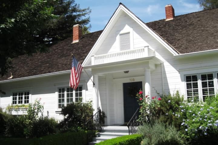 Hutchins House In Downtown Lodi - Lodi, CA