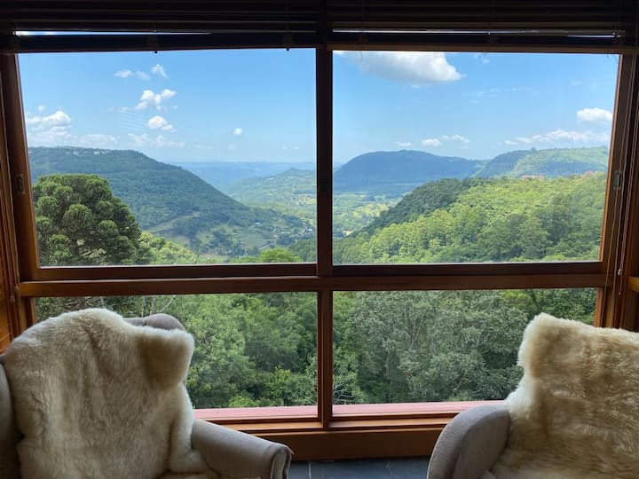 A Vista Mais Incrível De Gramado - Gramado