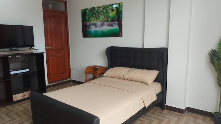 Habitación Ventana - Puerto Maldonado