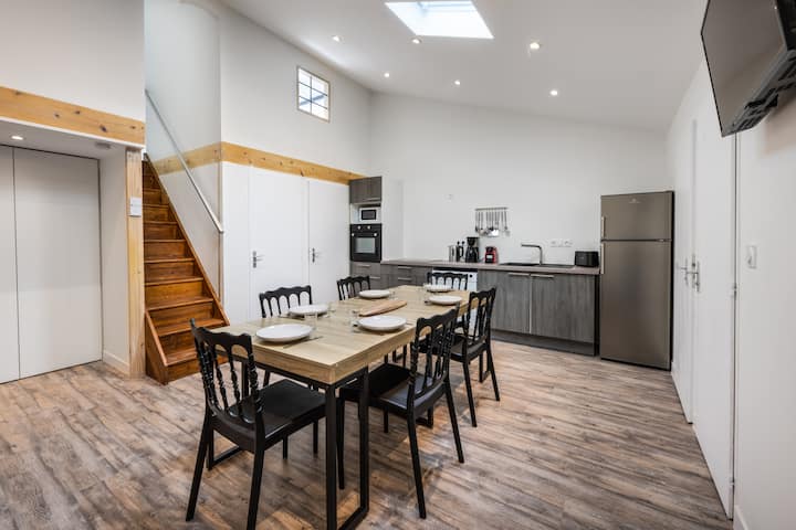 Fuji 5 Ch 10 Personnes Clim Parking - Allevard