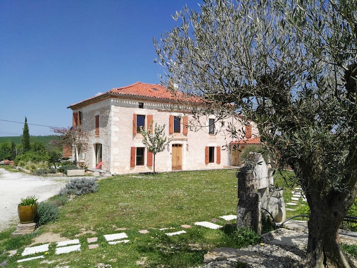 2 Pièces Mansardées (Sb Wc Privés) - Carmaux