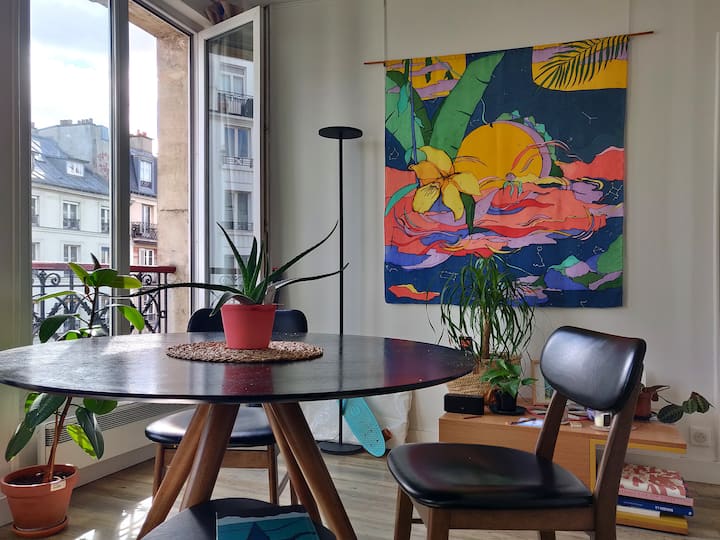 Charming And Bright Apartment - Paris