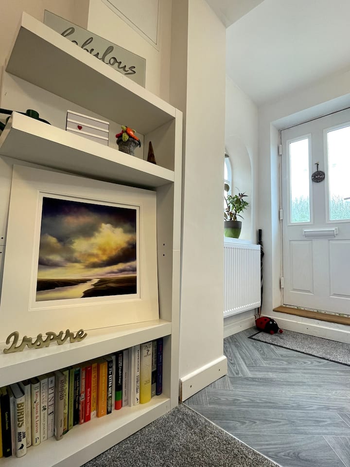 Next Door: A Cosy One-bed Apartment - Warrington