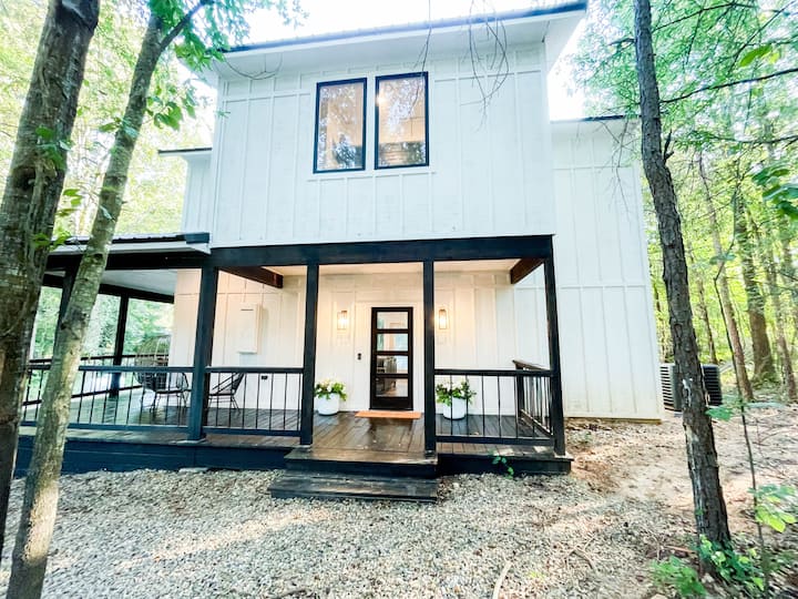 The Riser - Brand New Modern Getaway In Broken Bow - Broken Bow, OK