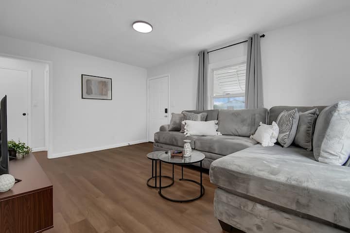 3-br Patio Haven Near Downtown - コロンバス, OH