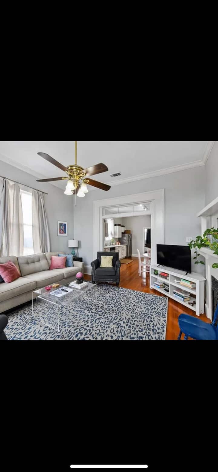 Perfect Space, Indoor/outdoors. Uptown Nola. - Metairie, LA