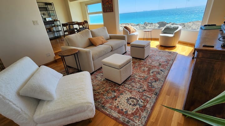Apartment On The Boardwalk With An Amazing View - Long Beach, CA