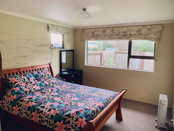 Hokowhitu Retreate - Palmerston North