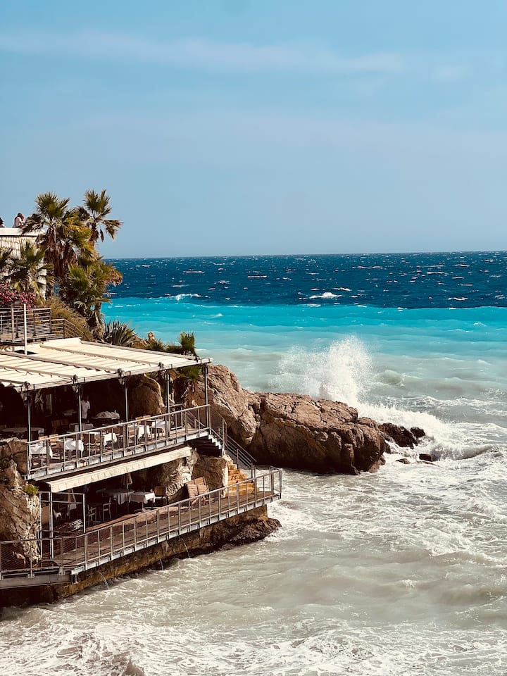 Azure Ocean Getaway - Nice