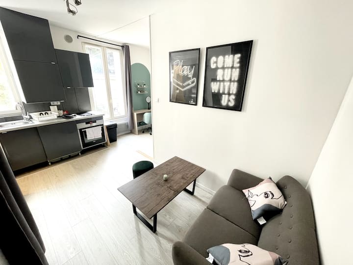 Coquet Appartement Rénové à Puteaux - Puteaux